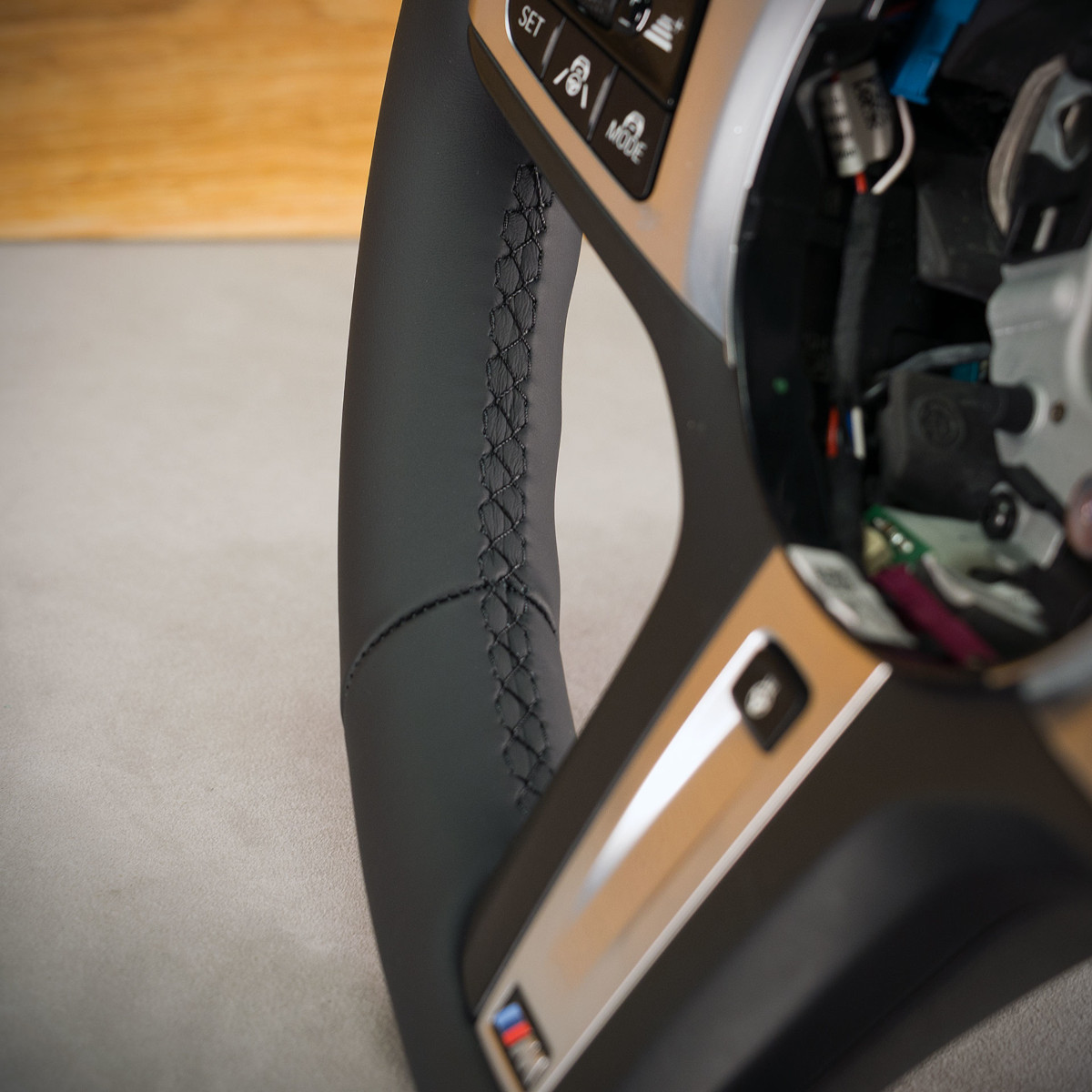 BMW X5 G05 Custom steering wheel - Your Steering Wheel